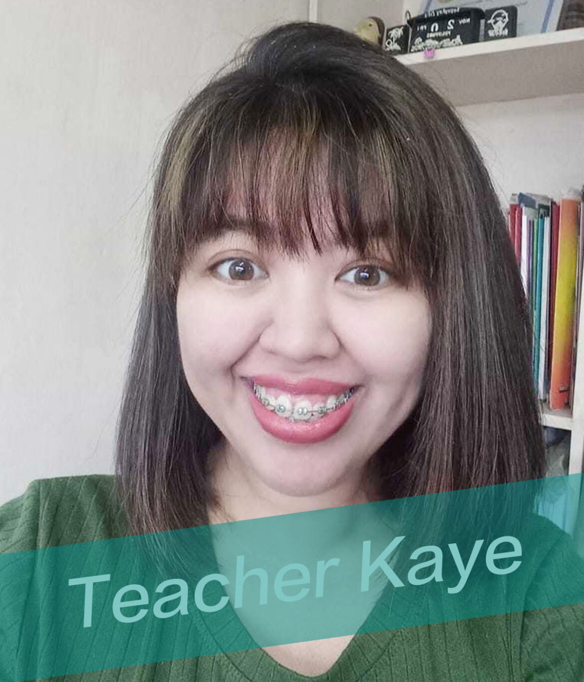 Teacher Lauren Kaye - 飛式外語 Flying Dragon Academy